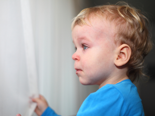 Fabian wiederholt stereotyp „Mama arbeiten“ - ZU-WENDUNG FÜR KINDER